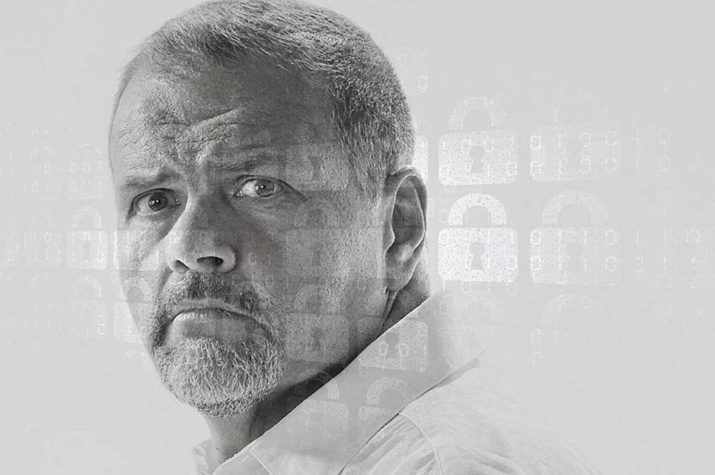 Former Street King Of Cybercrime Tells His Life Story On This Podcast