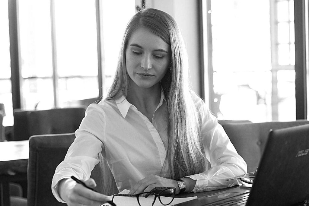 10 Top Cybersecurity Journalists And Reporters To Follow In 2021